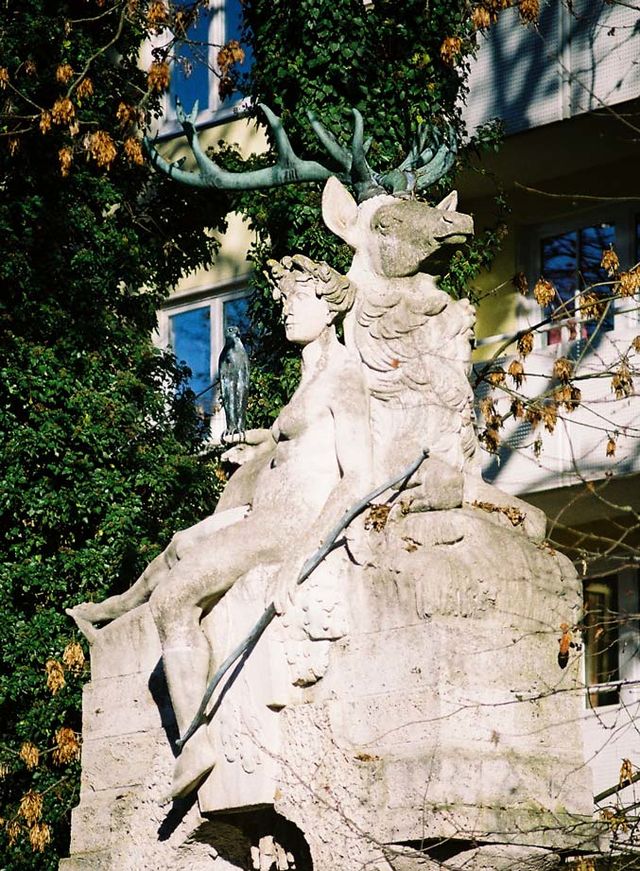 Dianabrunnen – München Wiki