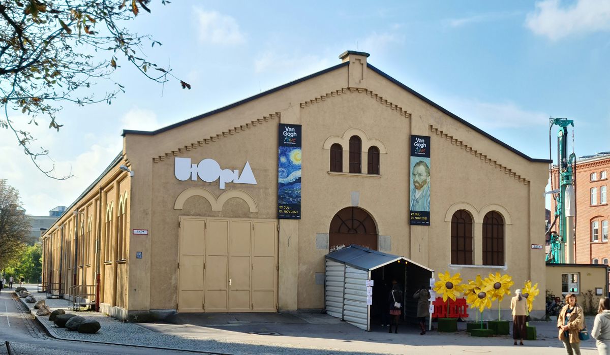 Utopia Halle – München Wiki